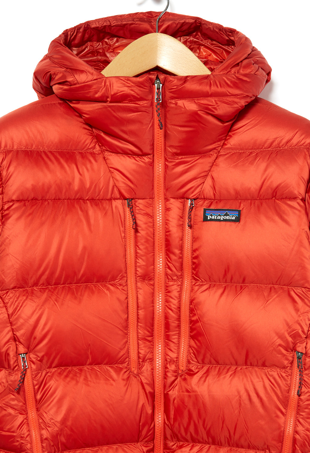 Patagonia Fitz Roy Men's Down Hoodie - Hot Ember – Outsiders Store UK